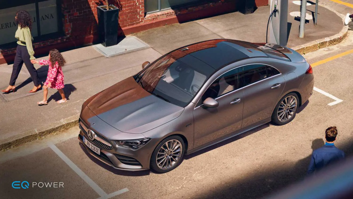 Mercedes CLA 250 and hybrid LG Barcelona